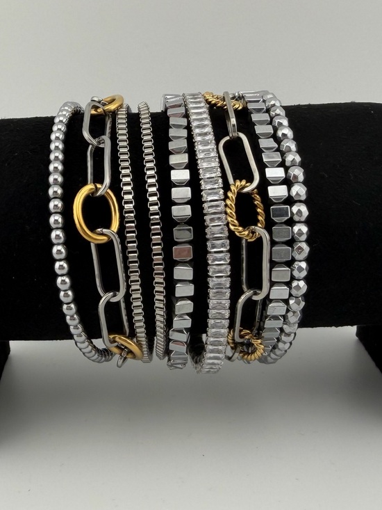 Victoria Emerson | Jewelry | Retired Victoria Emerson Signature Cuff ...